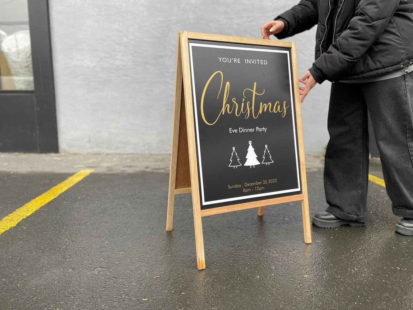 Custom Sidewalk Logo Printing Business Signs – Metallionaire