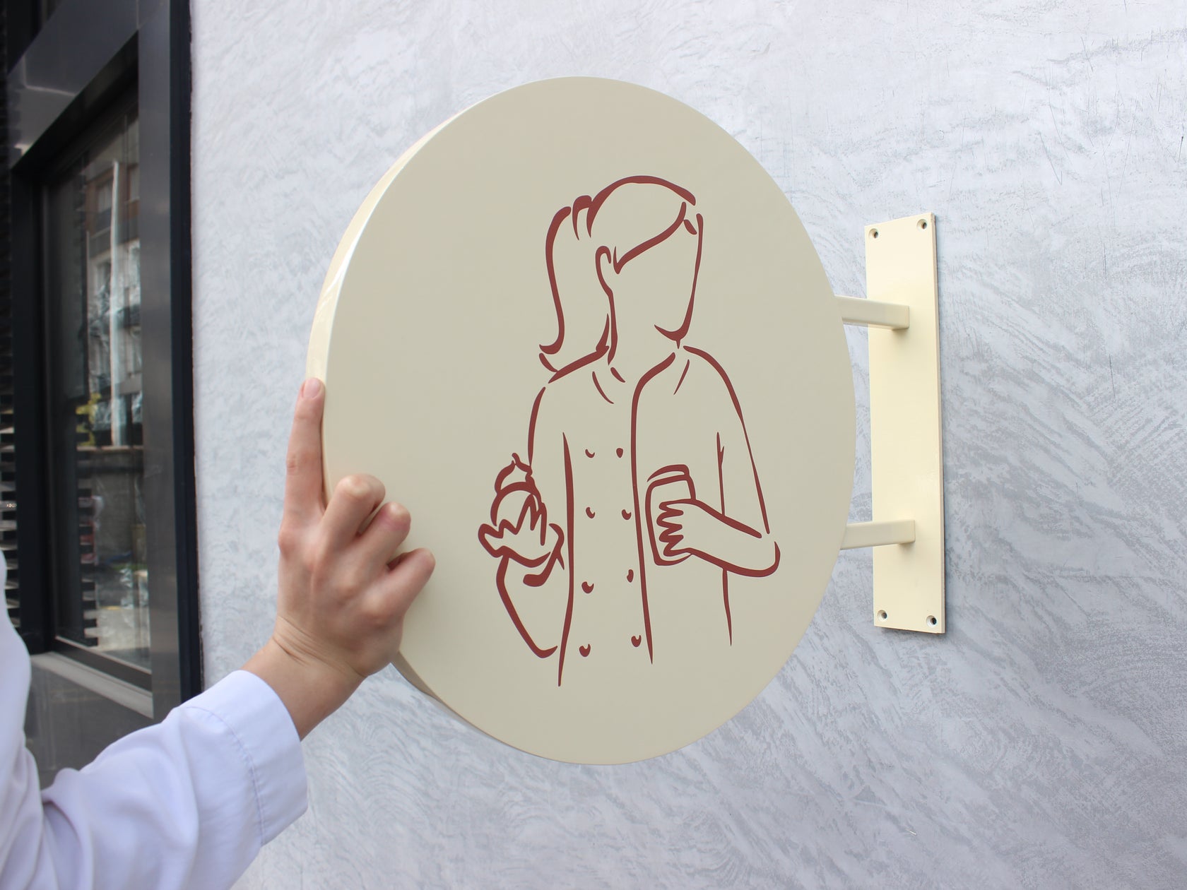 Round Blade Sign – Metallionaire