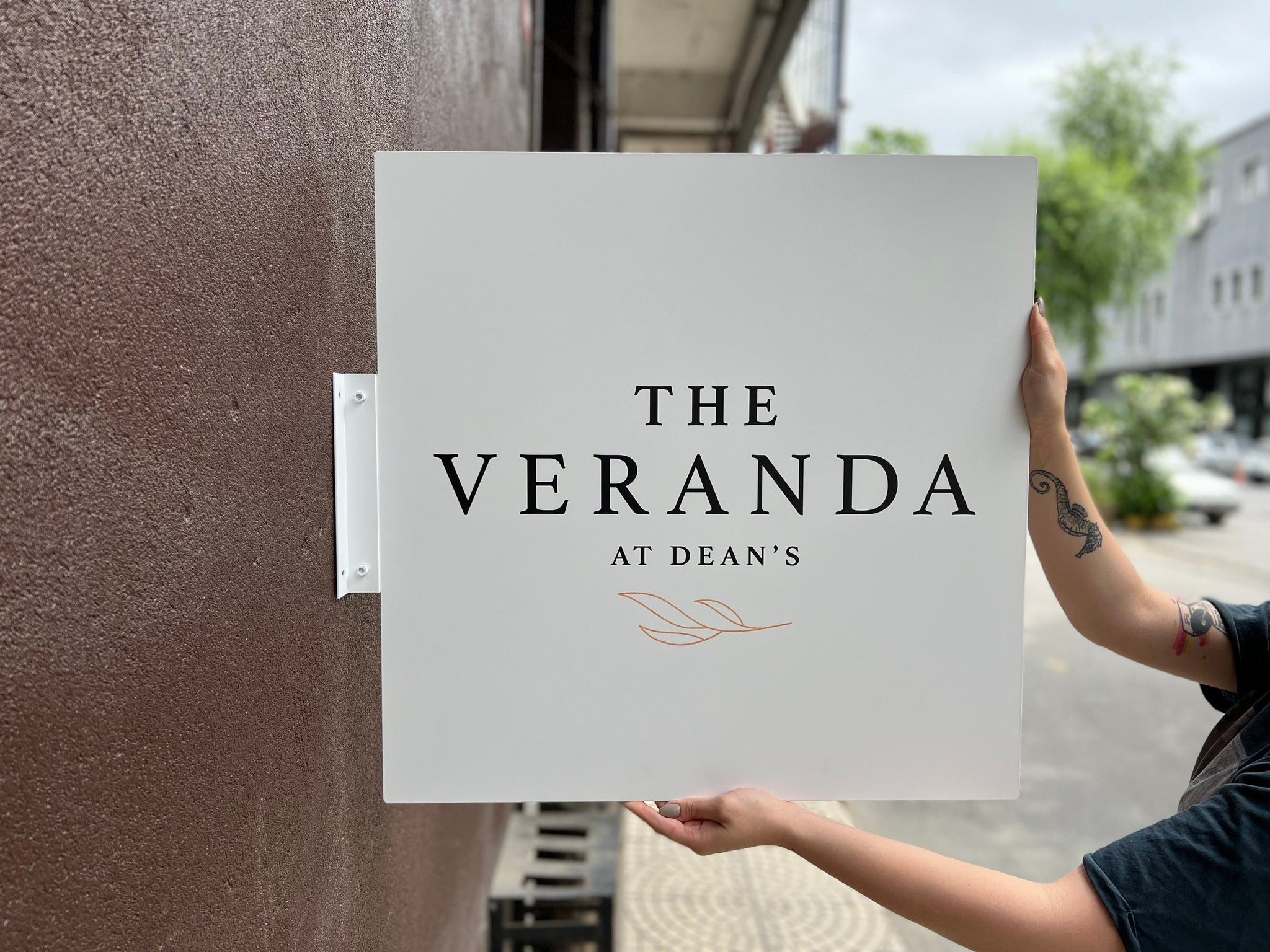 Square Blade Sign – Metallionaire